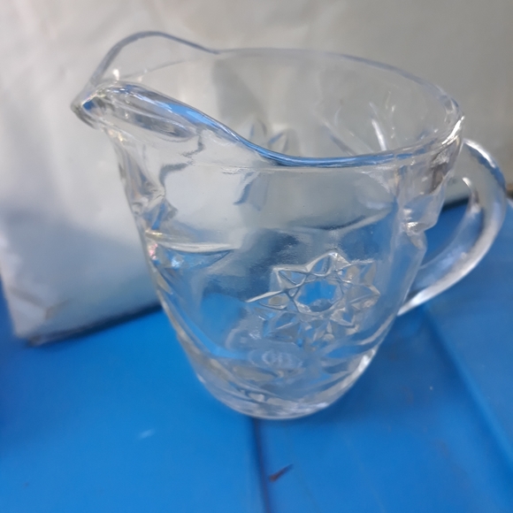 Anchor Hocking | Dining | Anchor Hocking Vintage Precut Star And Fan ...